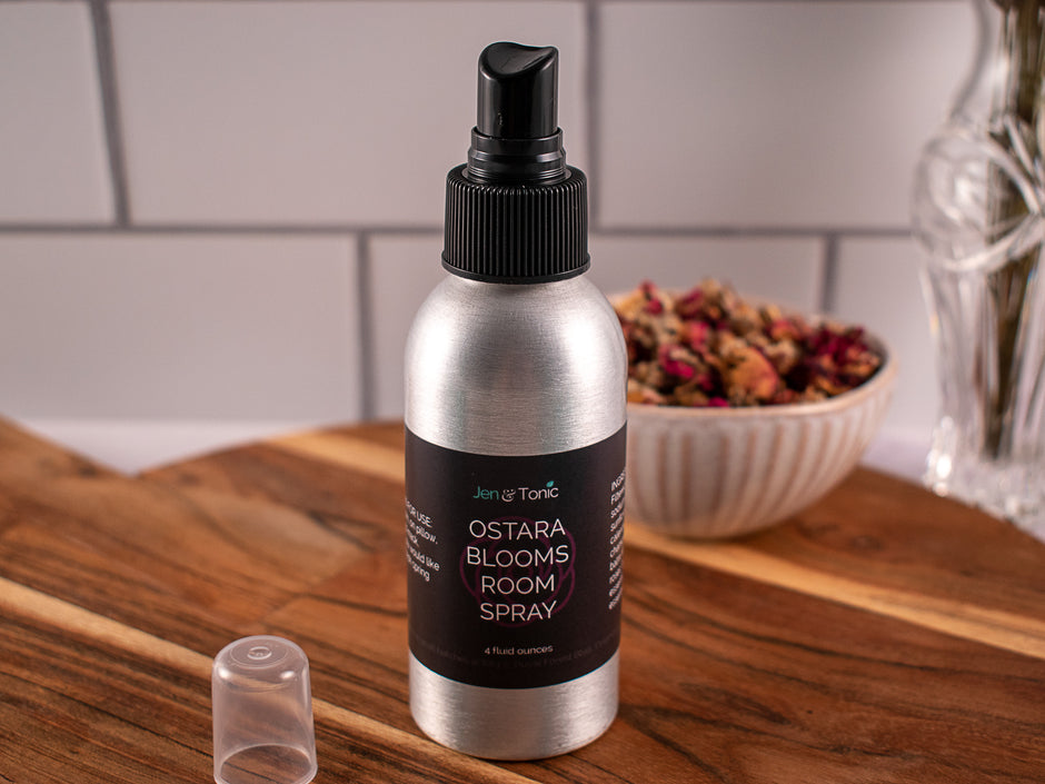 Jen & Tonic Bath. Body. Aromatherapy candles.